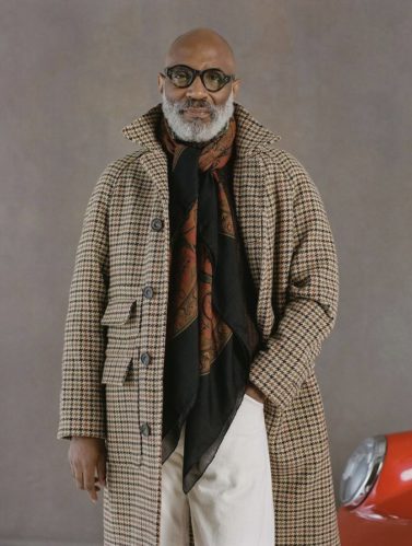 Product Spotlight: Drake’s Wool Raglan Coat – No Chaser